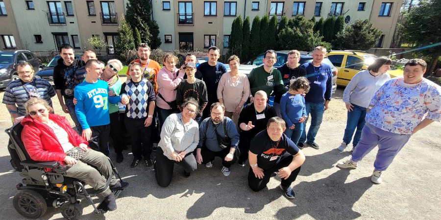 Spotkanie z uczestnikami Warsztatu Terapii Zajęciowej w Łazach - Wiadomości - Komenda Powiatowa ...